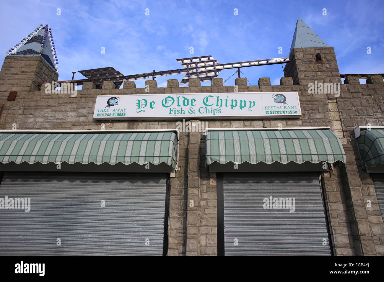 Old fish and chips shop hi-res stock photography and images - Alamy