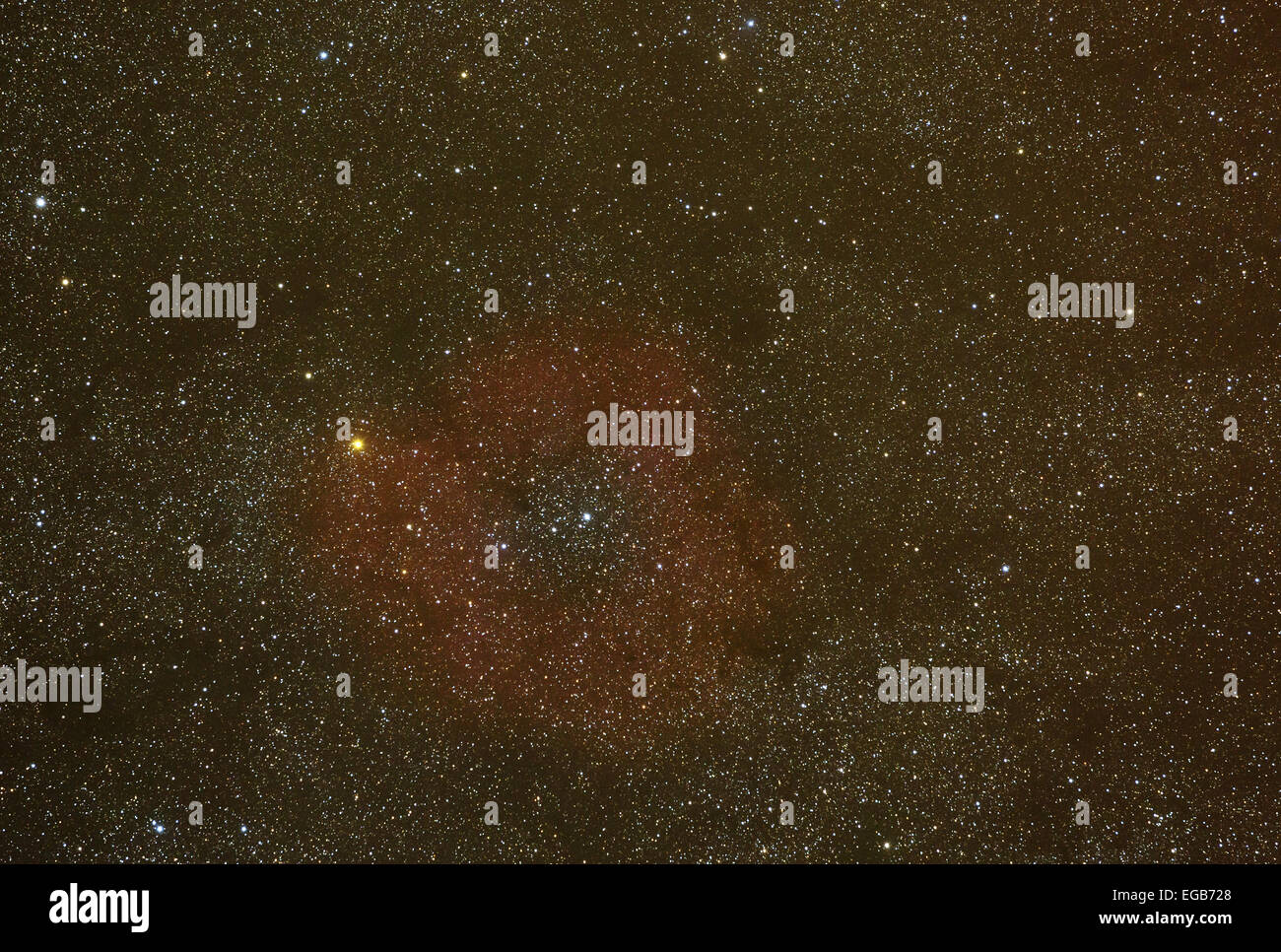 Faint emission nebula hi-res stock photography and images - Alamy