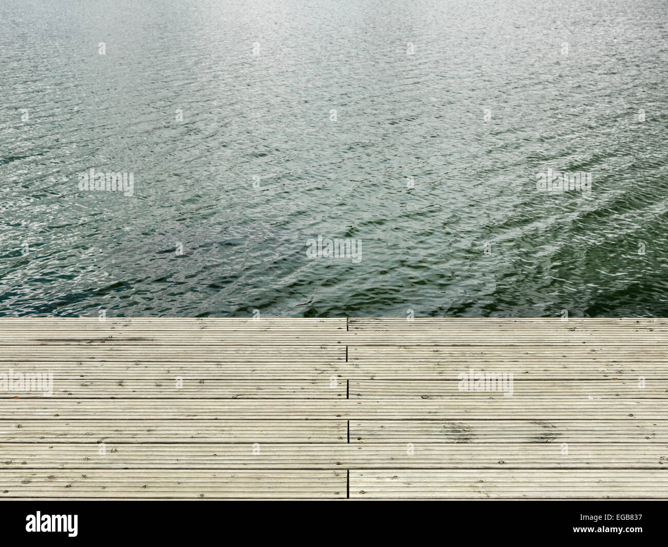 Jetty and water Stock Photo - Alamy