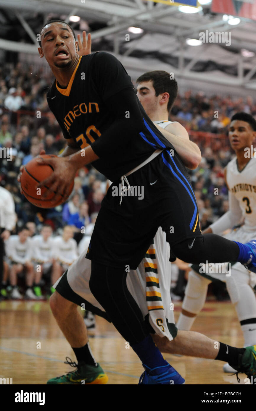 Skokie, IL, USA. 21st Feb, 2015. Simeon Wolverines' Edward Morrow (30 ...