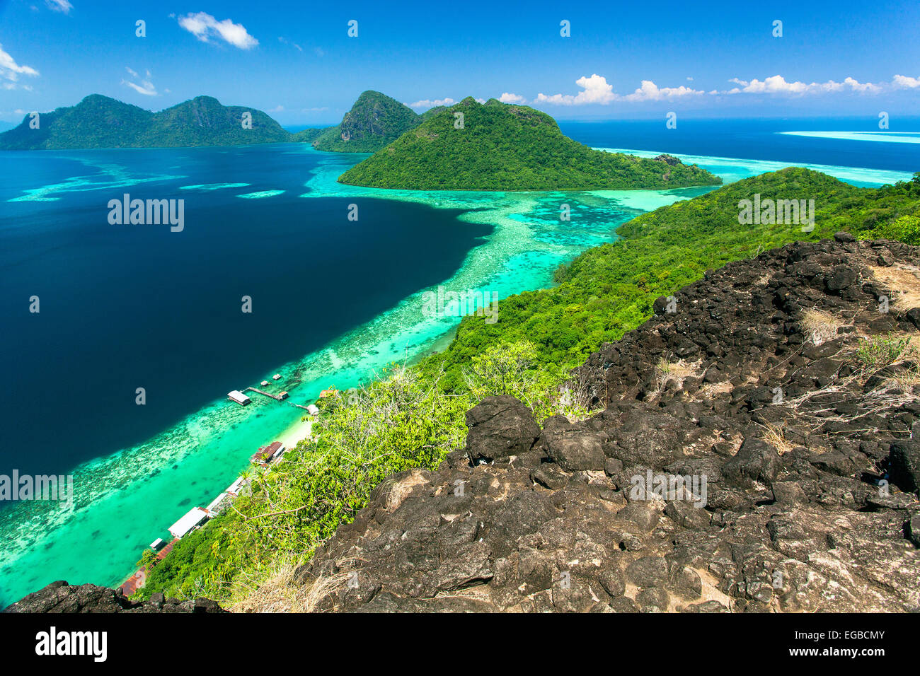 Top view beautiful seashore hi-res stock photography and images - Alamy