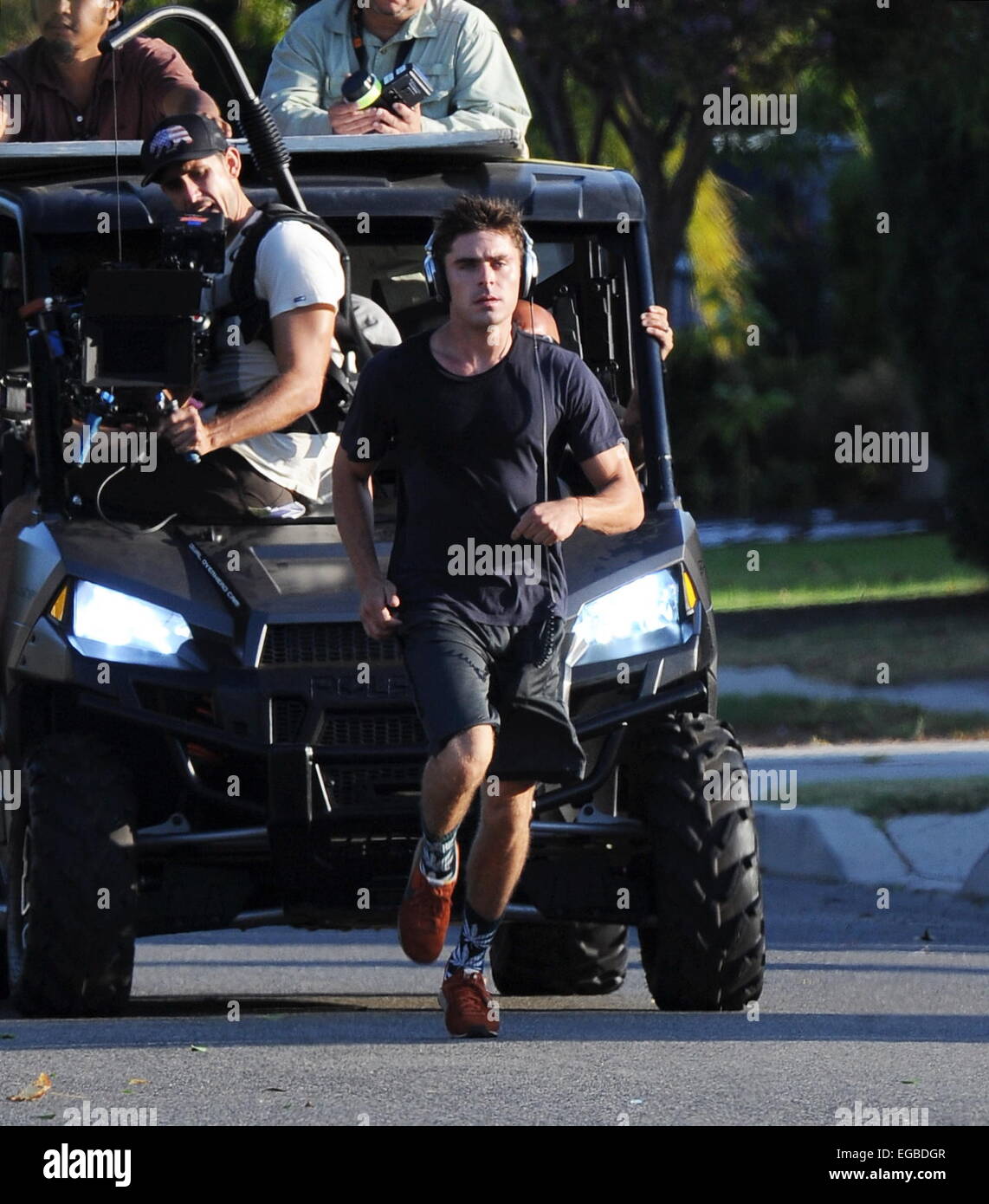 Zac Efron shows off his biceps on the set of his new movie "We Are Your ...