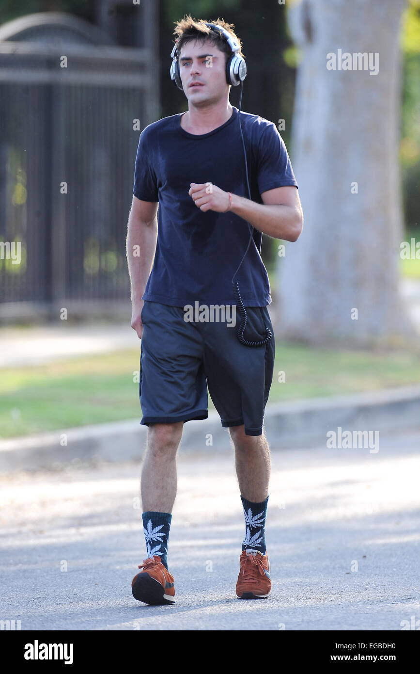 Zac Efron shows off his biceps on the set of his new movie "We Are Your ...