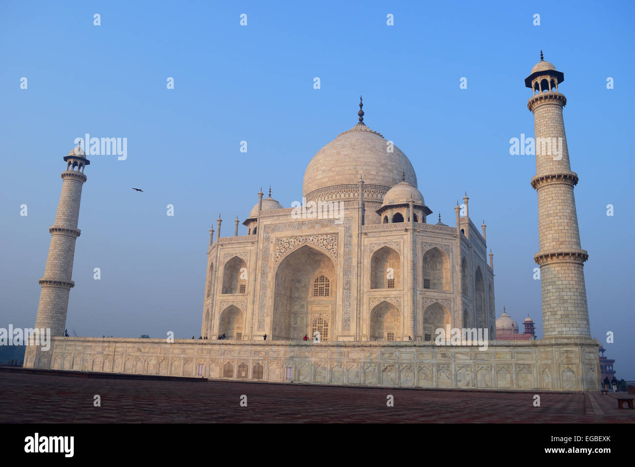 Classic taj mahal view hi-res stock photography and images - Alamy