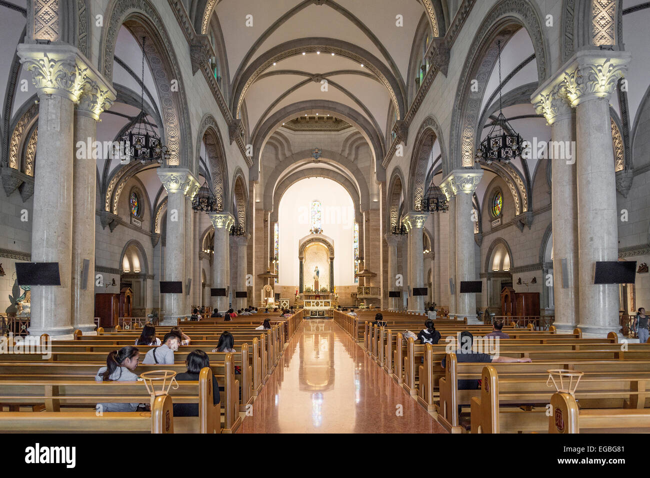 manila catholic cathedral interior in philippines Stock Photo - Alamy