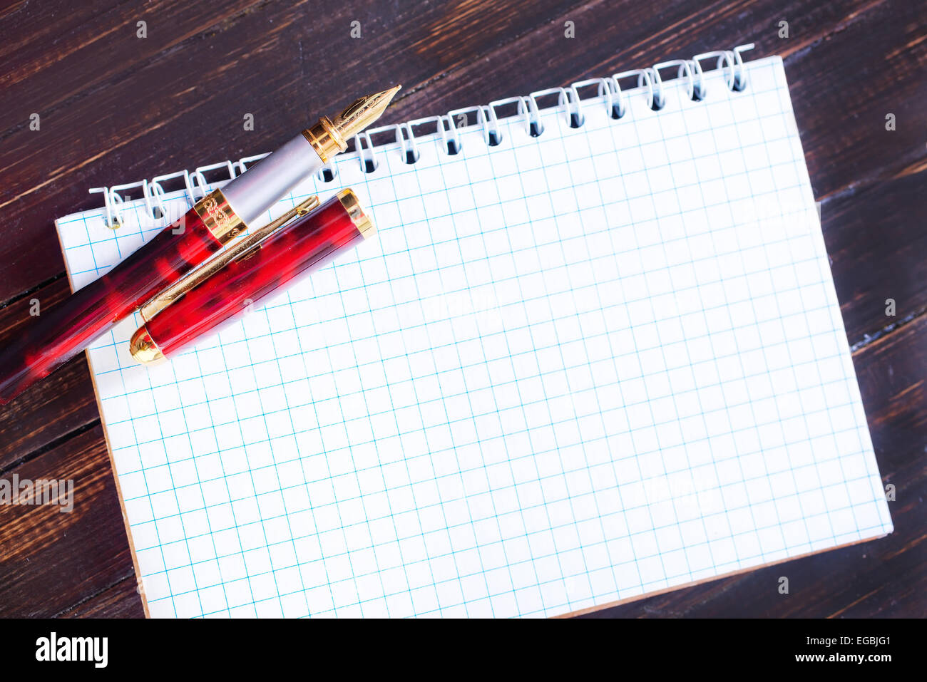 note and pen Stock Photo - Alamy