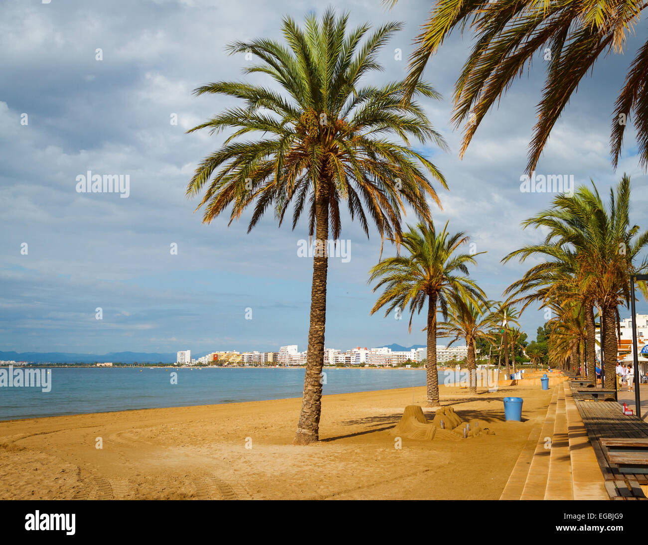 Roses spain town hi-res stock photography and images - Alamy