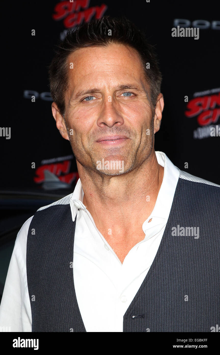 Rob Estes Wife Erin Bolte