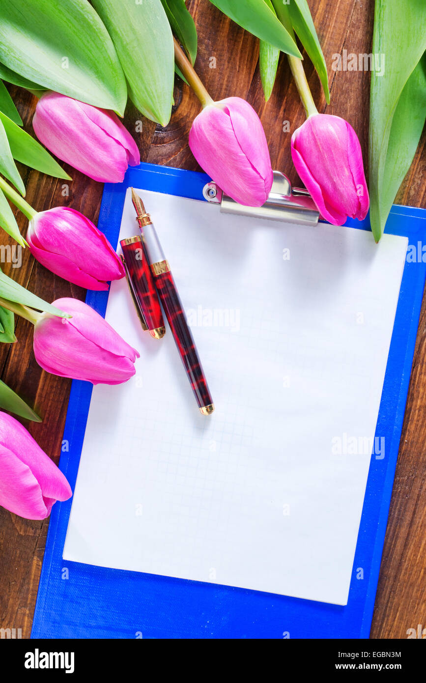 tulips and note Stock Photo - Alamy