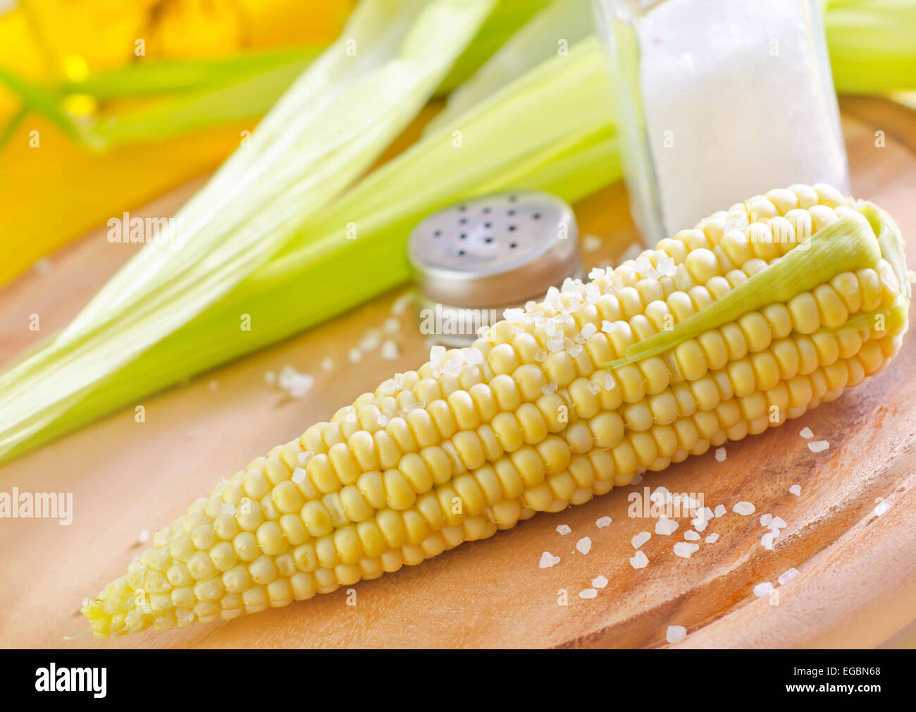 Corn with salt Stock Photo - Alamy