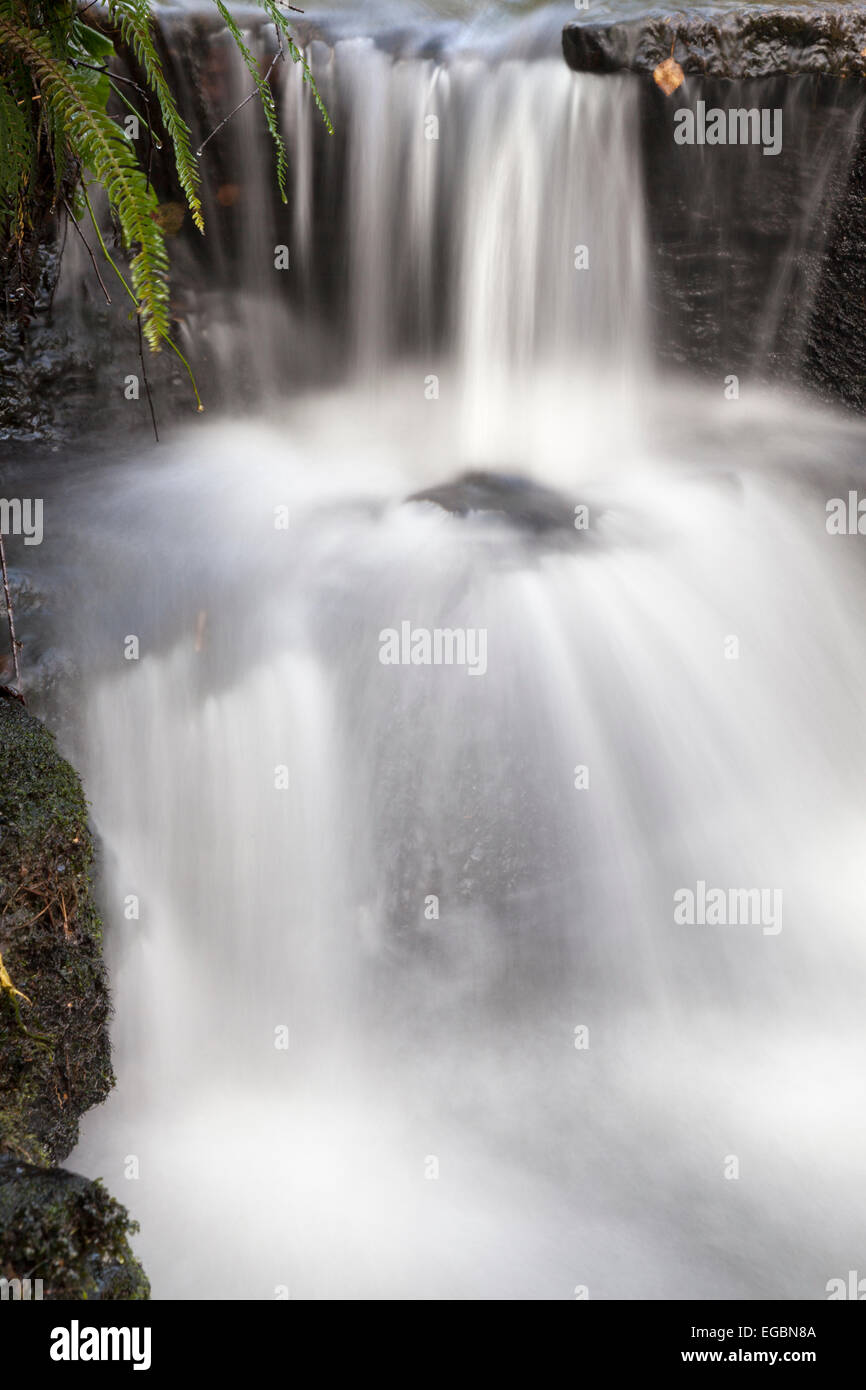 Nature : waterfall, moving water Stock Photo - Alamy