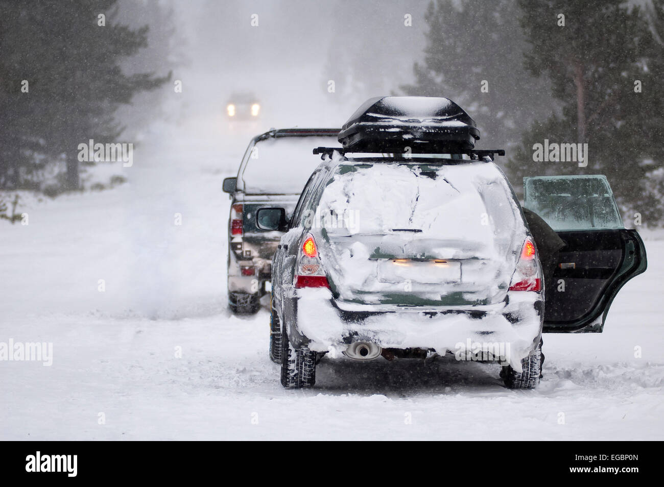 Falling car hi-res stock photography and images - Alamy