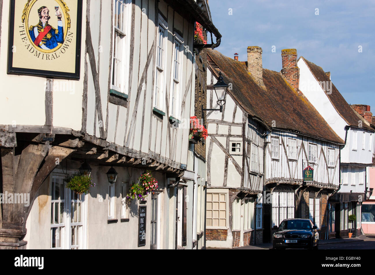 Medieval timber buildings hi-res stock photography and images - Alamy