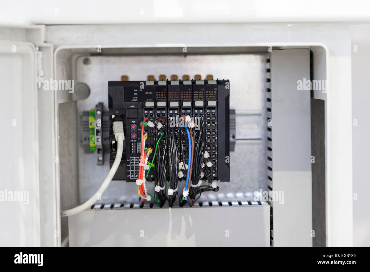 Electrical components hi-res stock photography and images - Alamy