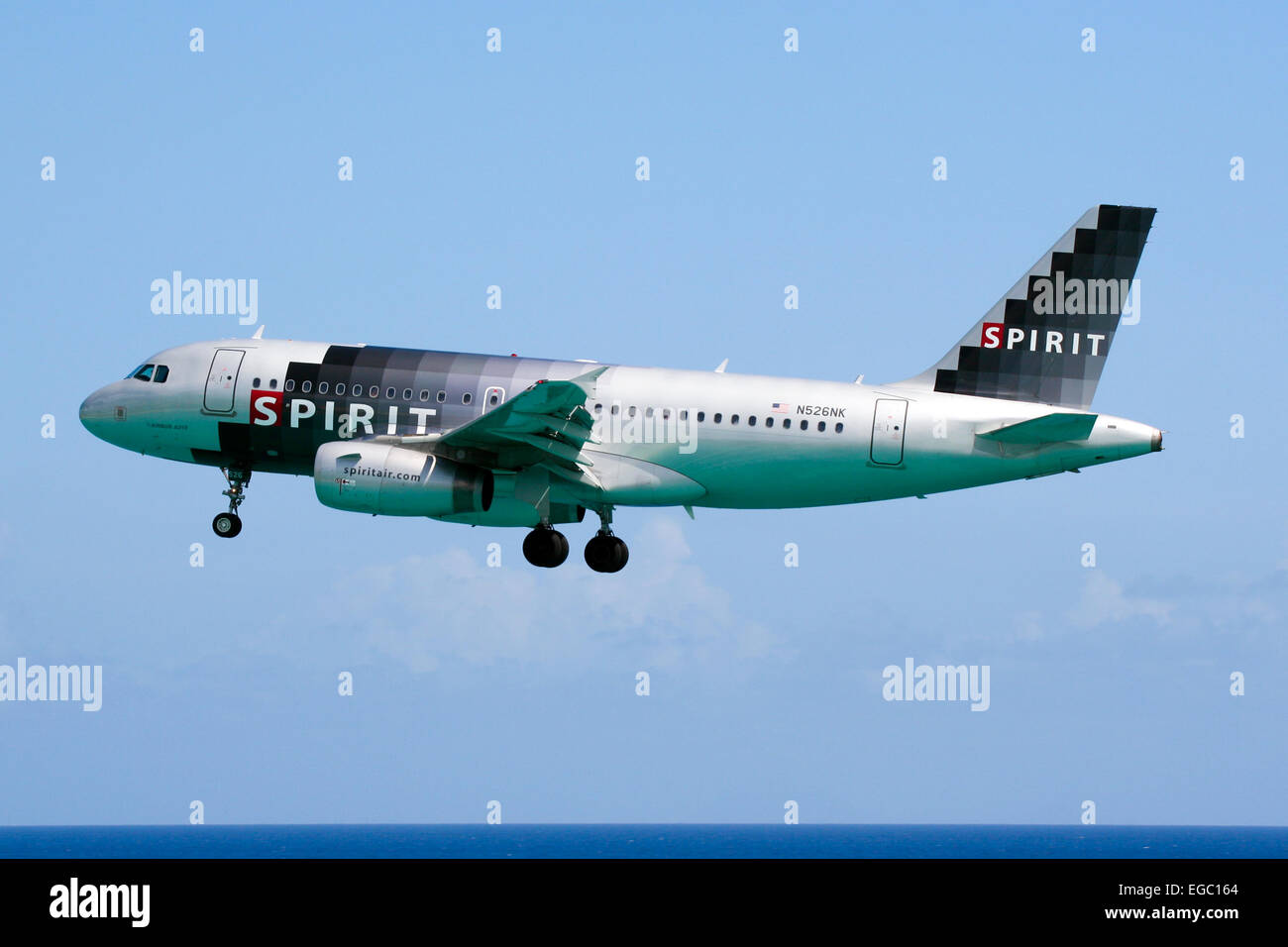 Spirit Airlines Airbus A319 Stock Photos & Spirit Airlines Airbus A319 ...