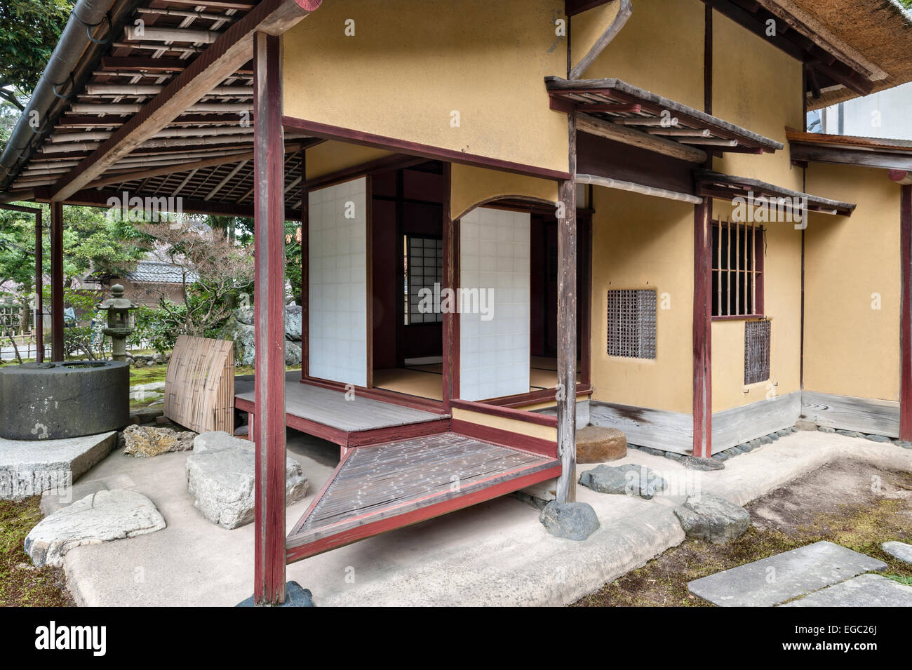 The Yugao-tei tea house (1774) in Kenroku-en, Kanazawa, one of the ...