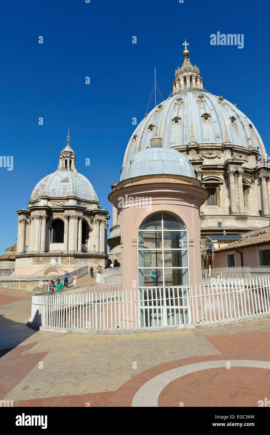 The rooftop of the St Peter's Basilica with its iconic dome, Vatican ...