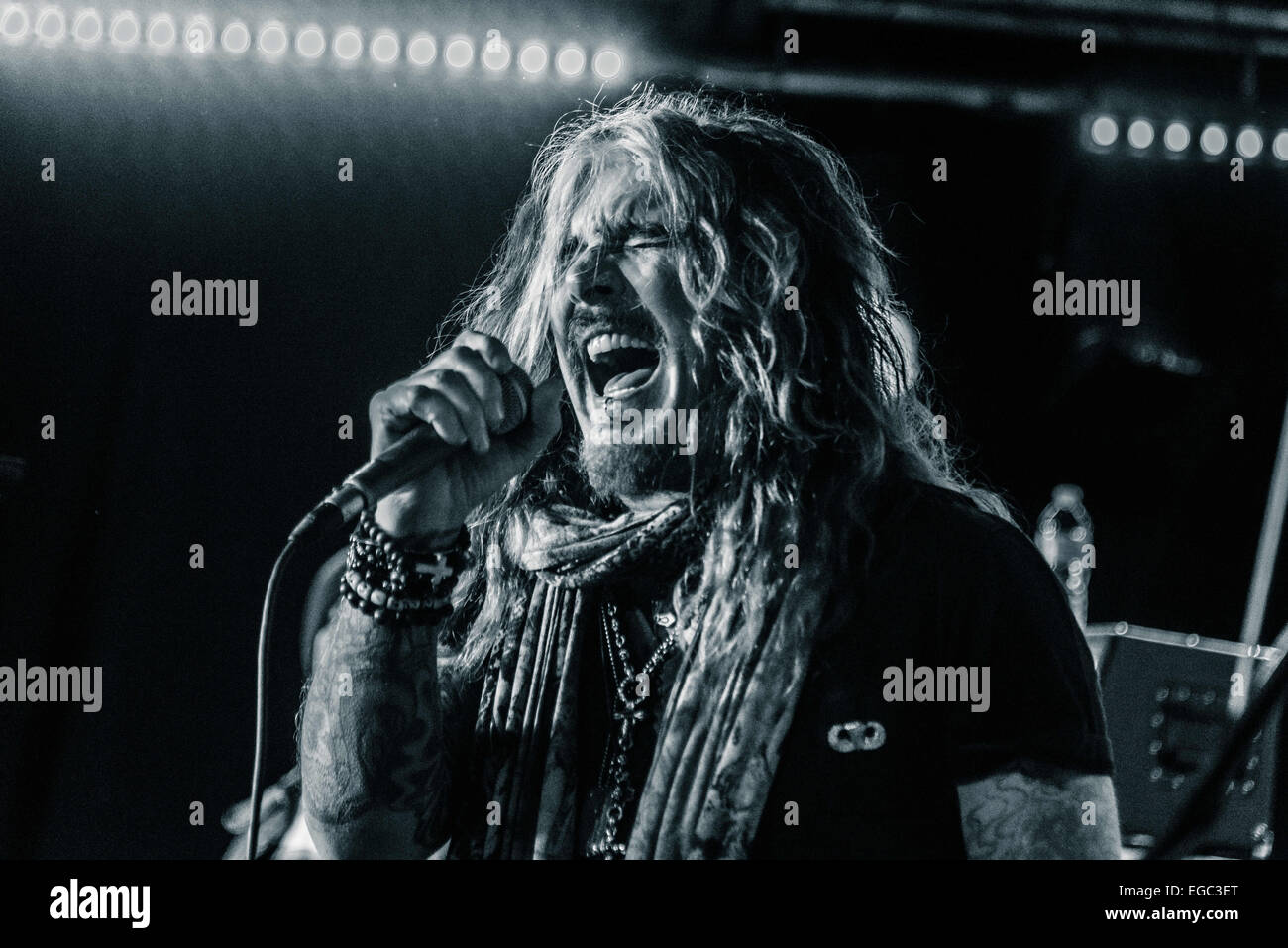 John corabi hi-res stock photography and images - Alamy