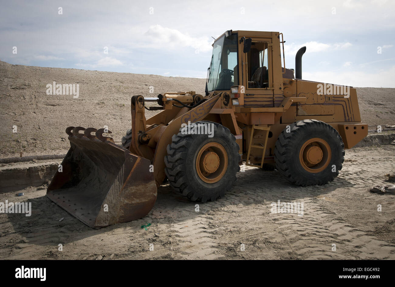 Wheel loader dozers hi-res stock photography and images - Alamy