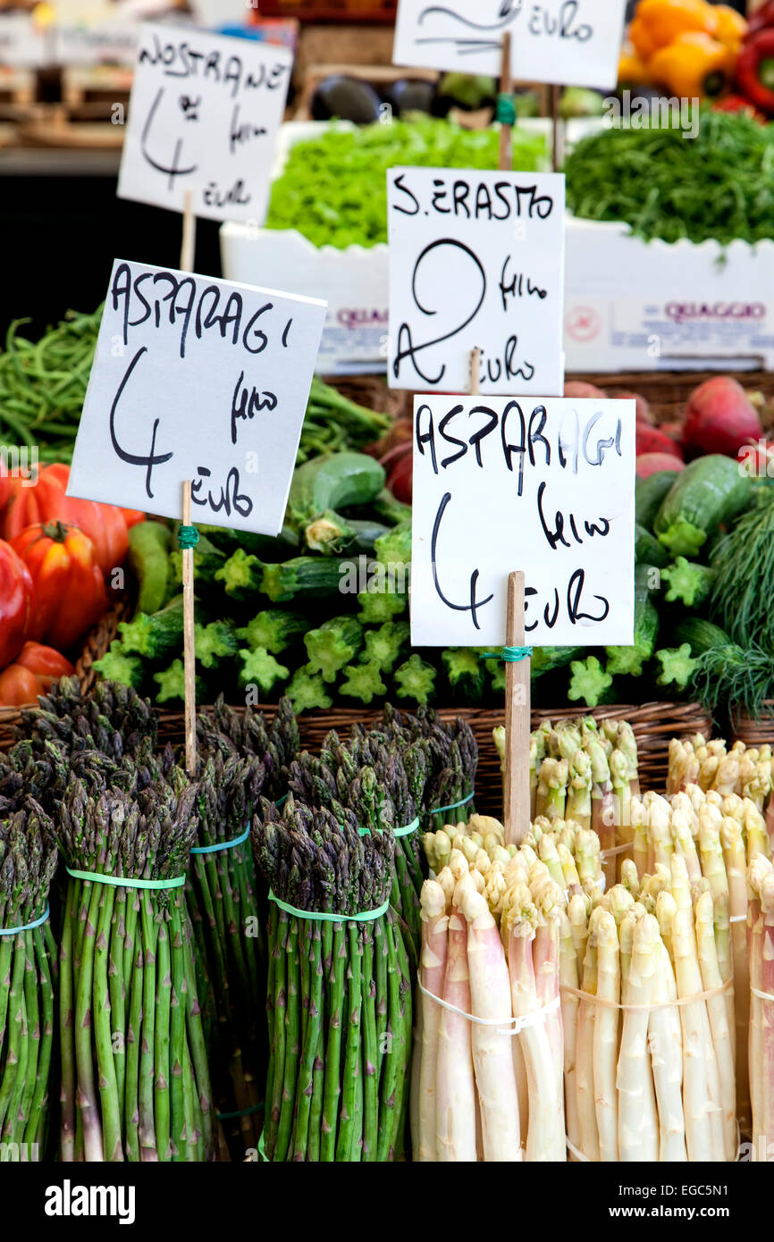 Vegetable display, farmers market, Venice, Italy Stock Photo - Alamy
