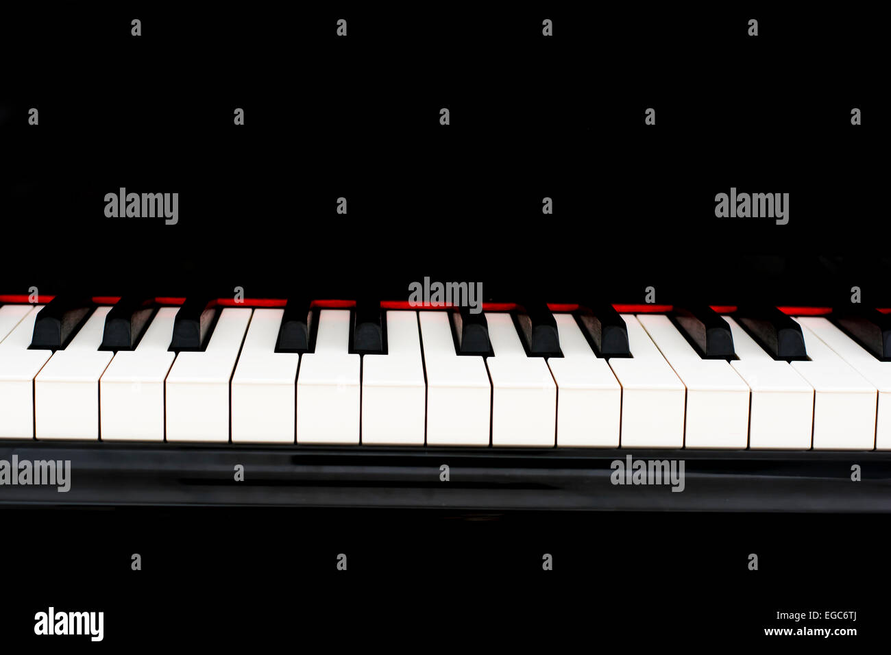 Concert piano keyboard from front Stock Photo - Alamy