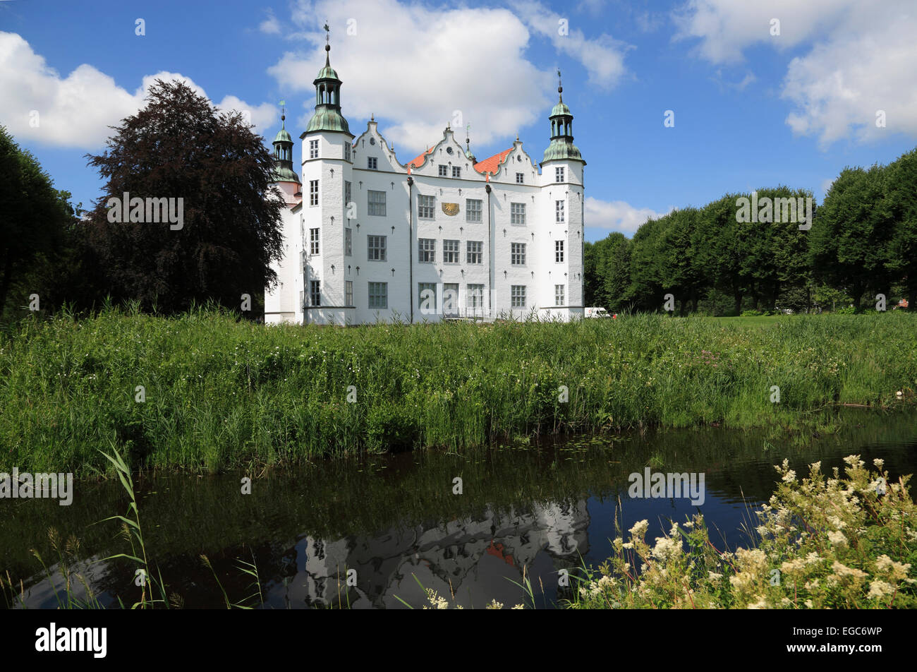 Ahrensburg castle, Schleswig-Holstein, Germany, Europe Stock Photo - Alamy