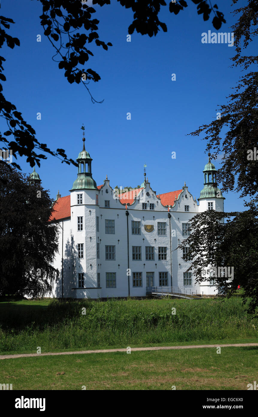 Ahrensburg castle, Schleswig-Holstein, Germany, Europe Stock Photo - Alamy