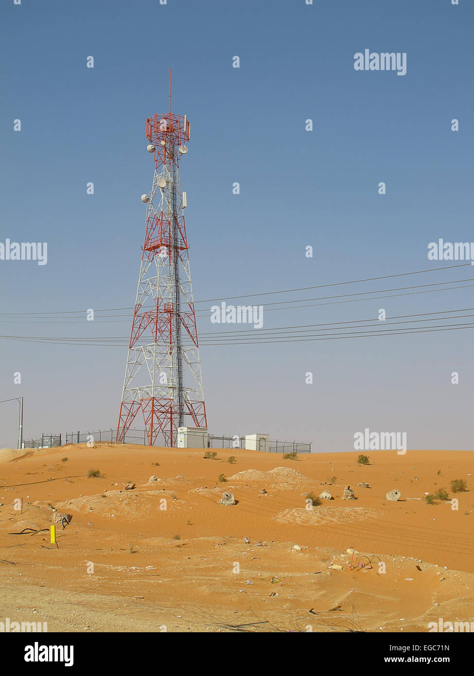 Red sand "Arabian desert" near Riyadh, Saudi Arabia Stock Photo - Alamy