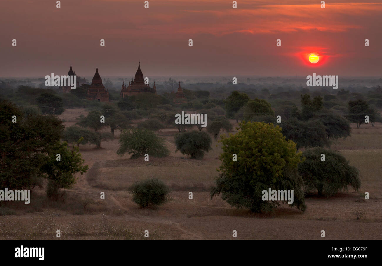 Burmese bagan plain hi-res stock photography and images - Alamy
