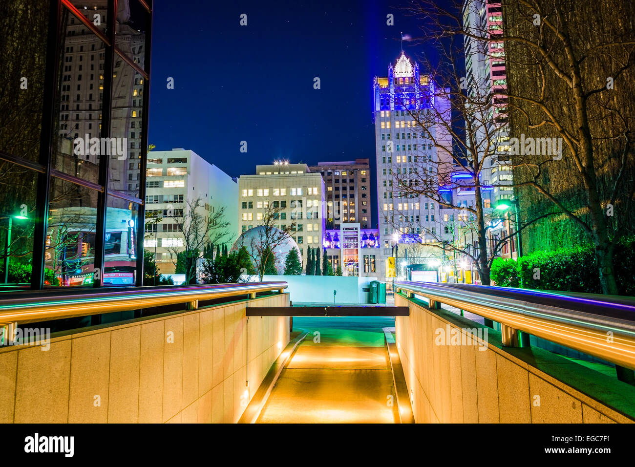 Cluster of skyscrapers at night in Dallas, Texas Stock Photo - Alamy