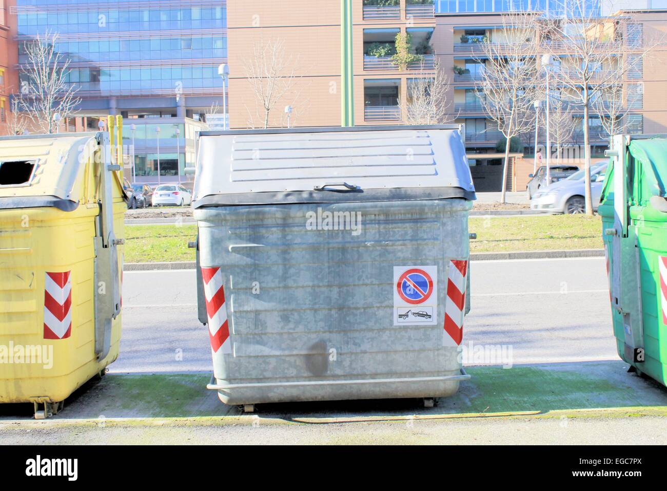 metal container of waste Stock Photo - Alamy