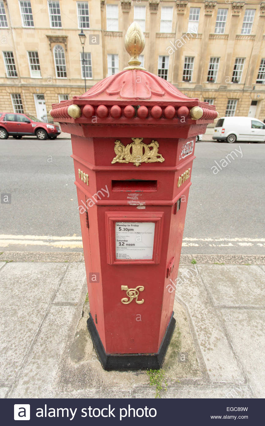 British Post Box Stock Photos & British Post Box Stock Images - Alamy