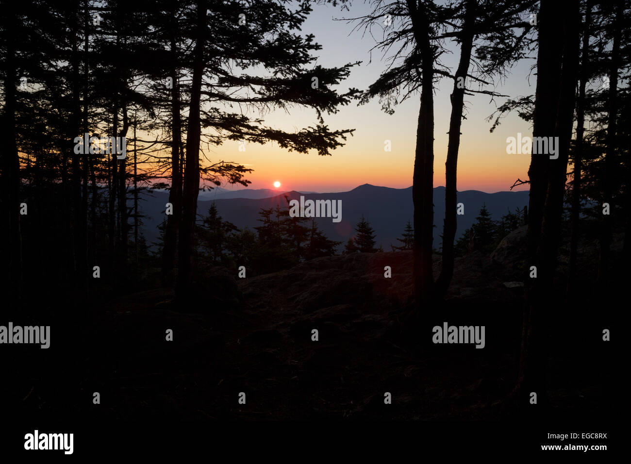 Sunrise from summit mount tecumseh hi-res stock photography and images ...