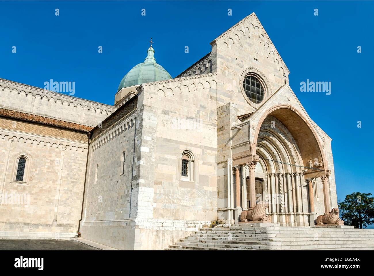 Ancona cathedral hi-res stock photography and images - Alamy