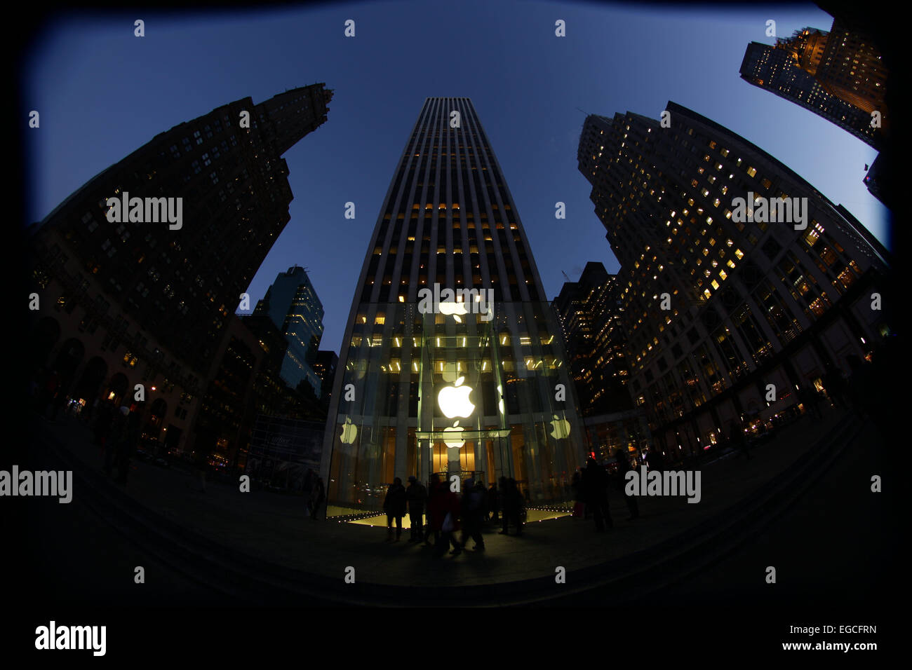 The Apple Logo, on the glass fronted Apple Store, surrounded by the ...