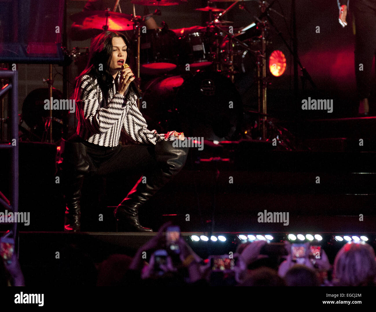 Hollywood, California, USA. 20th Nov, 2014. English singer Jessie J ...