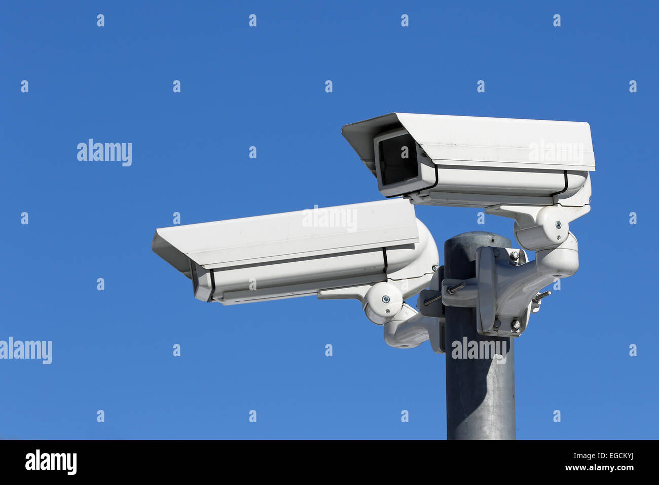CCTV Surveillance Cameras Stock Photo - Alamy CCTV Surveillance Cameras Stock Photo - Alamy