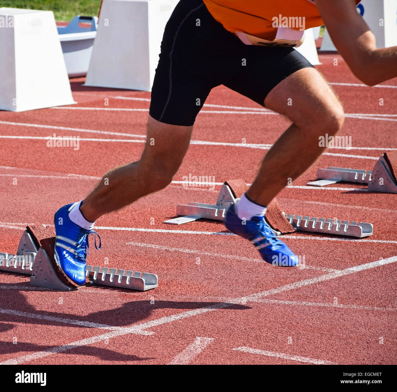 Runner at the starting line Stock Photo - Alamy