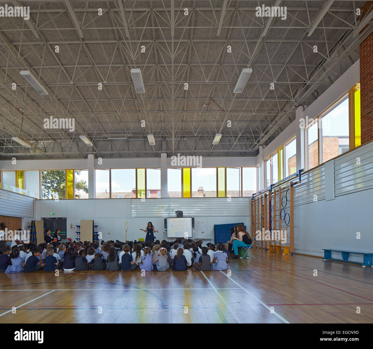 Robert Fitzroy Academy, Croyden, United Kingdom. Architect: Architype ...