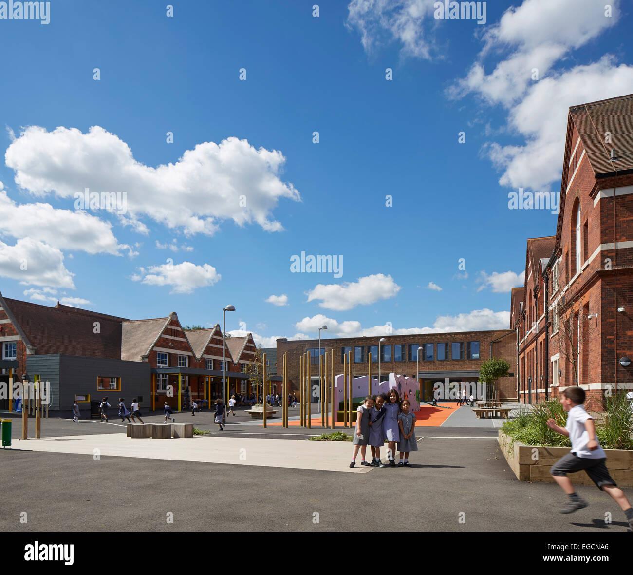 Robert Fitzroy Academy, Croyden, United Kingdom. Architect: Architype ...