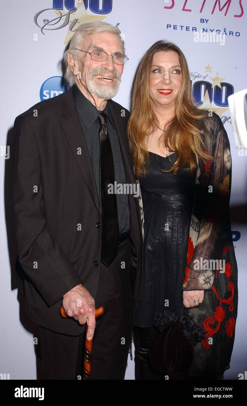 Hollywood, California, USA. 22nd Feb, 2015. Martin Landau & Dtr. attend ...