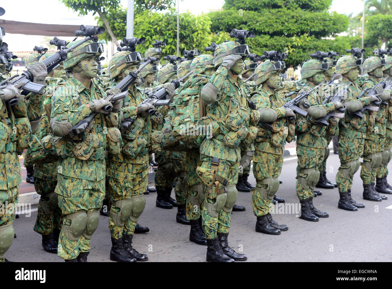 Bandar Seri Begawan, Brunei. 23rd Feb, 2015. Bruneian special forces ...
