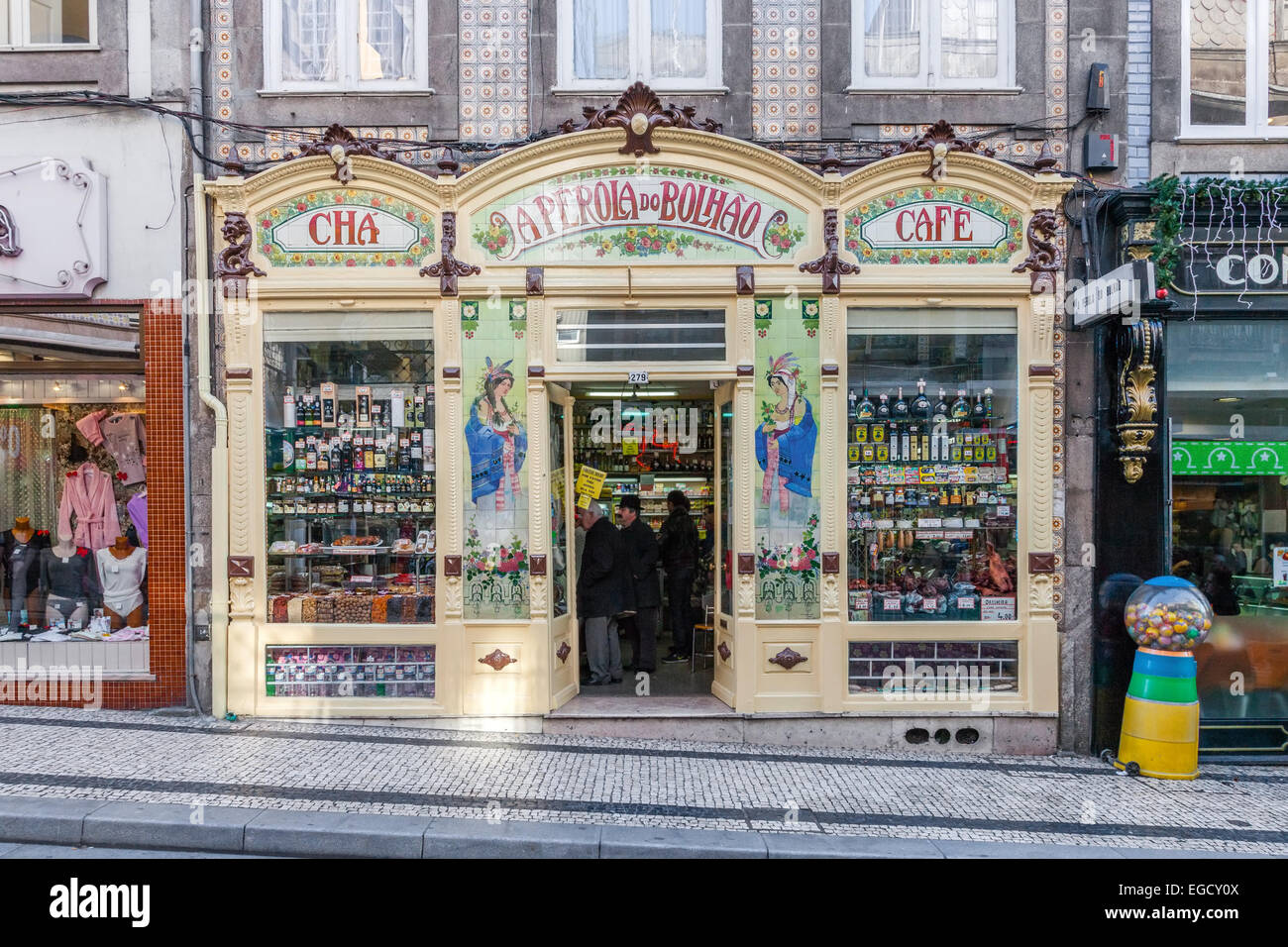 Porto, Portugal. A Perola do Bolhao grocery store. This historical ...