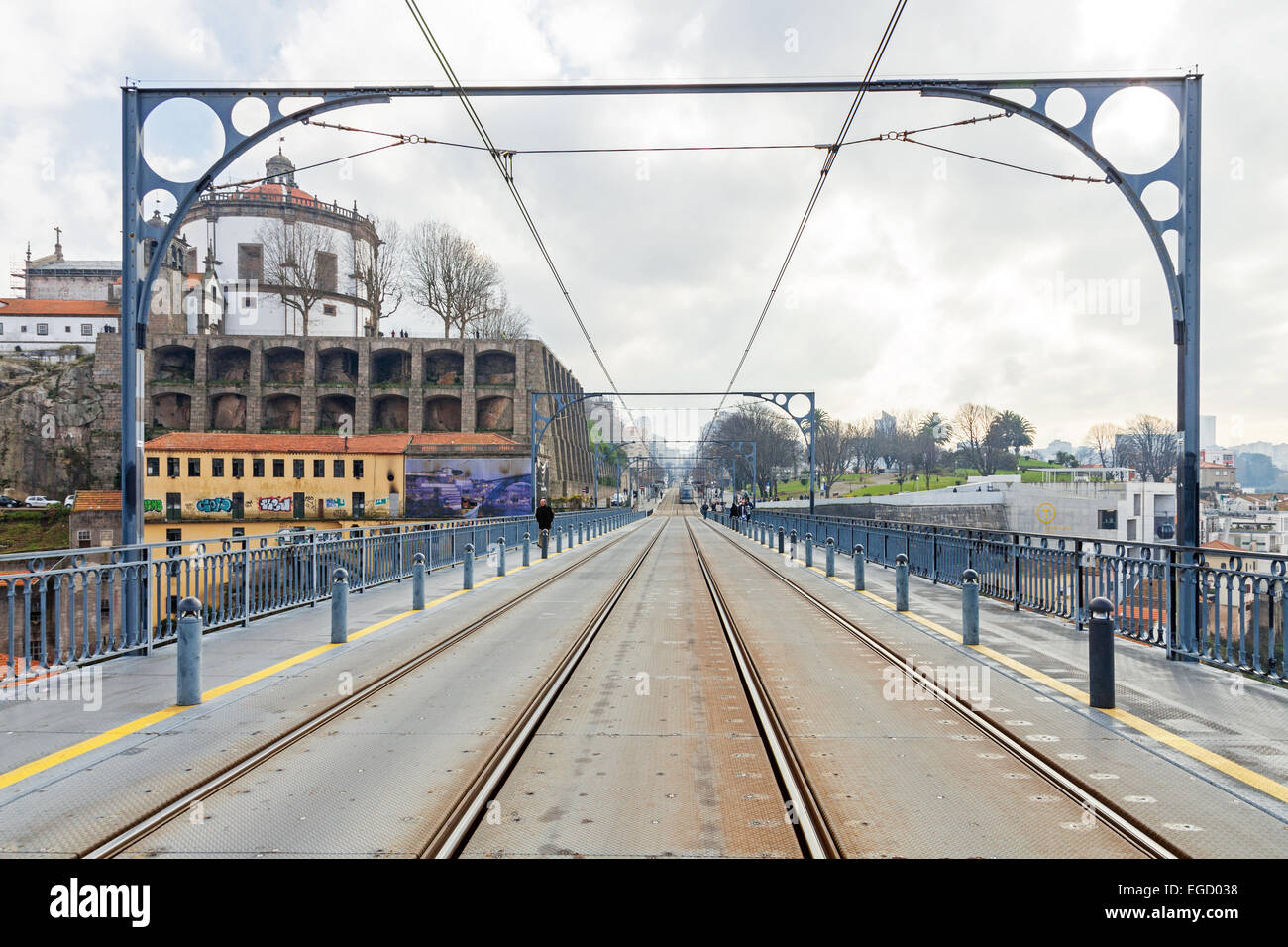 Subway railway tracks and electric cables on the superior deck of the ...