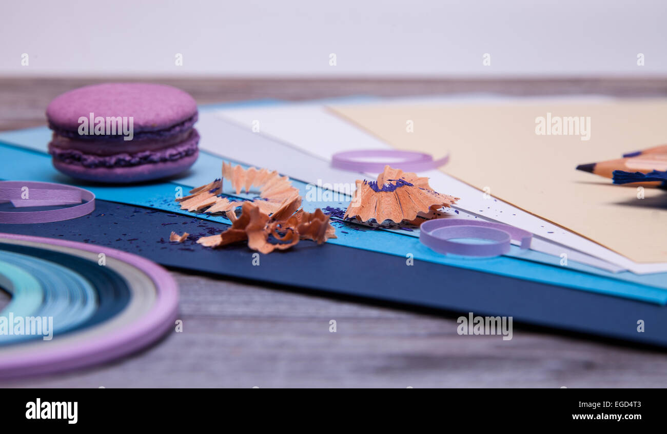 Blank paper drawing tools hi-res stock photography and images - Alamy