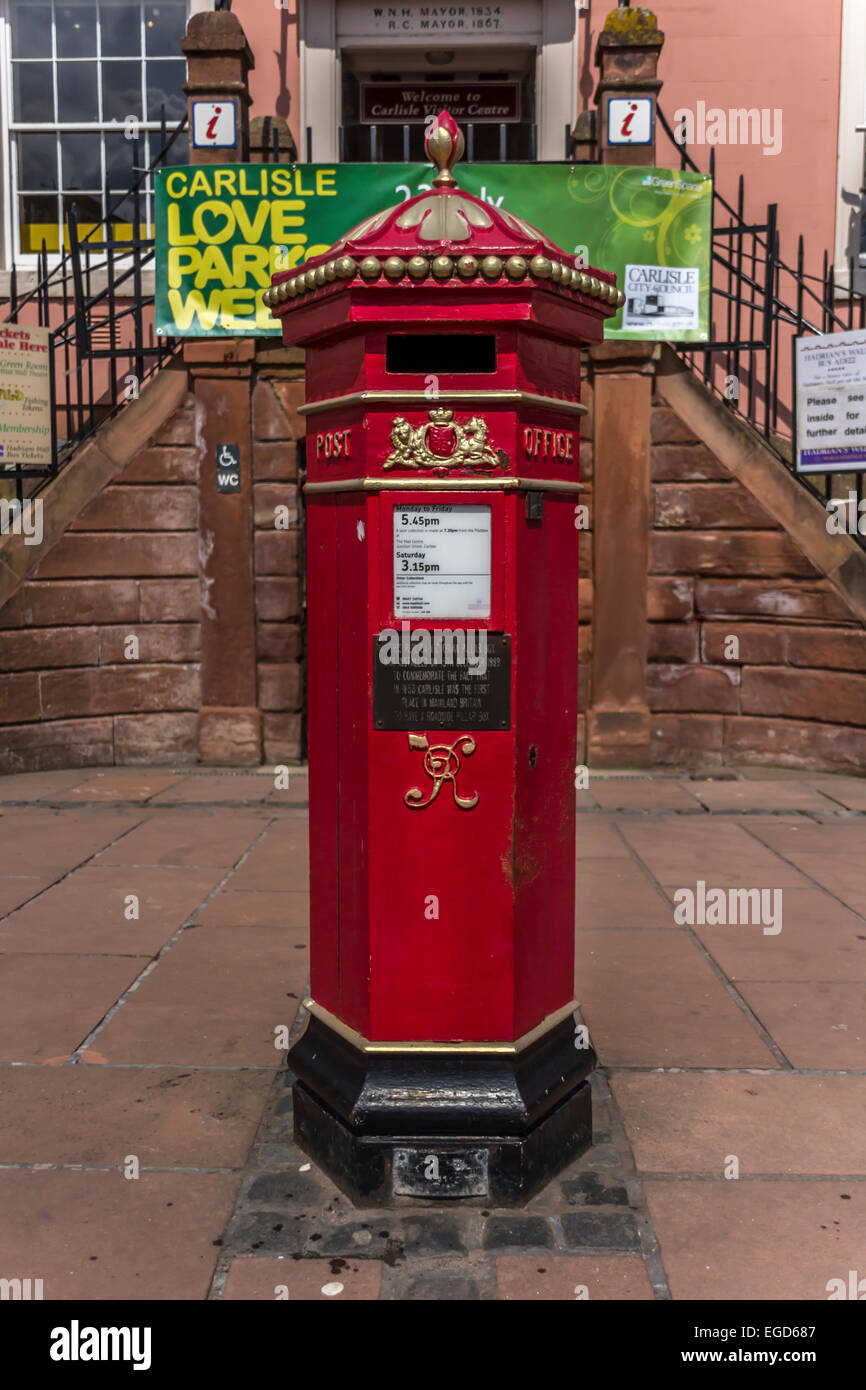 Victorian british postage postal stamp hi-res stock photography and ...