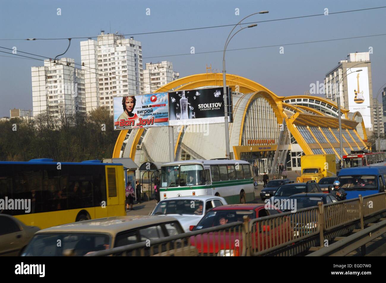 Kiev, Ukraine, traffic in the periphery Stock Photo - Alamy