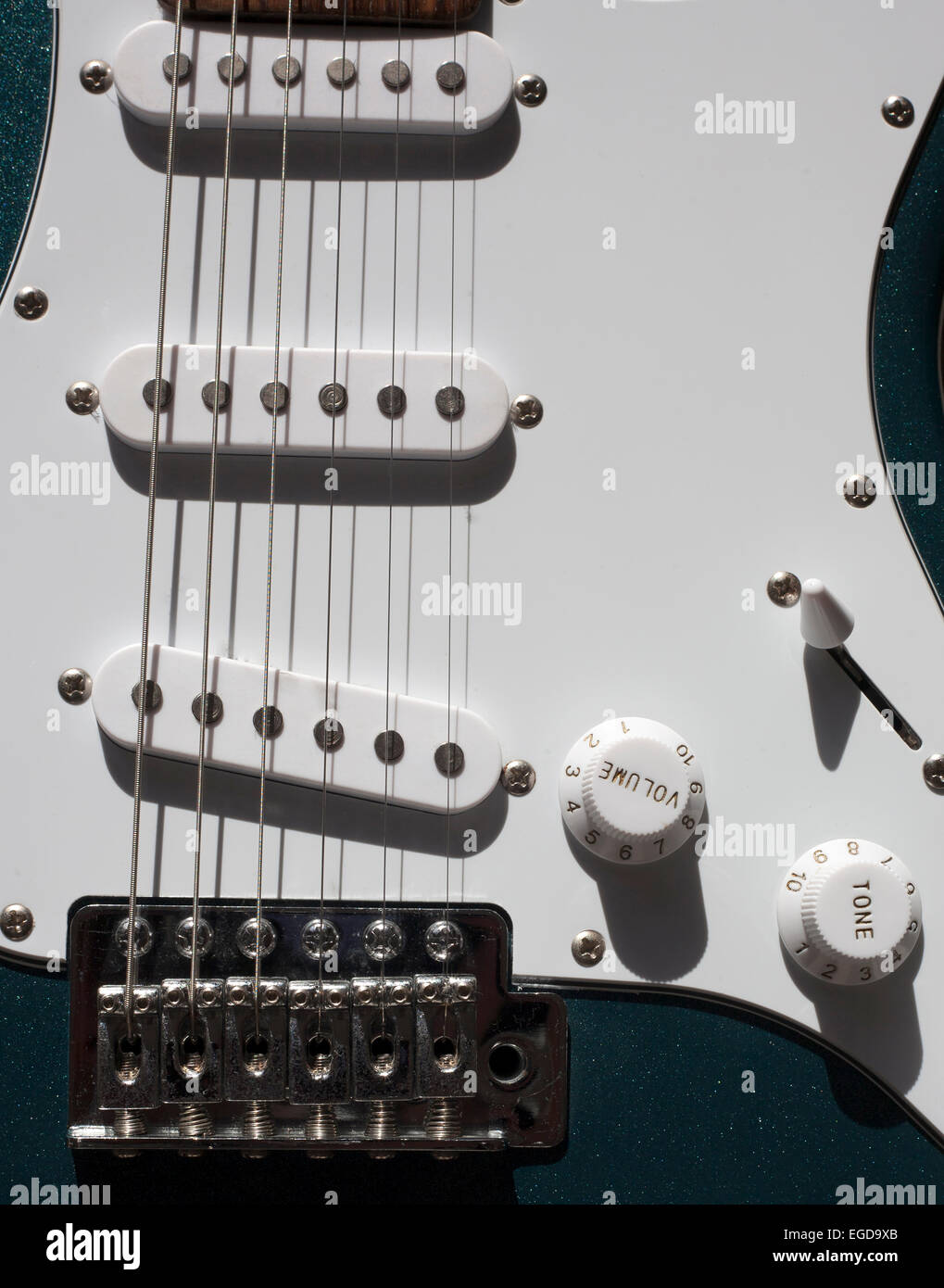 Guitar pick ups hi-res stock photography and images - Alamy