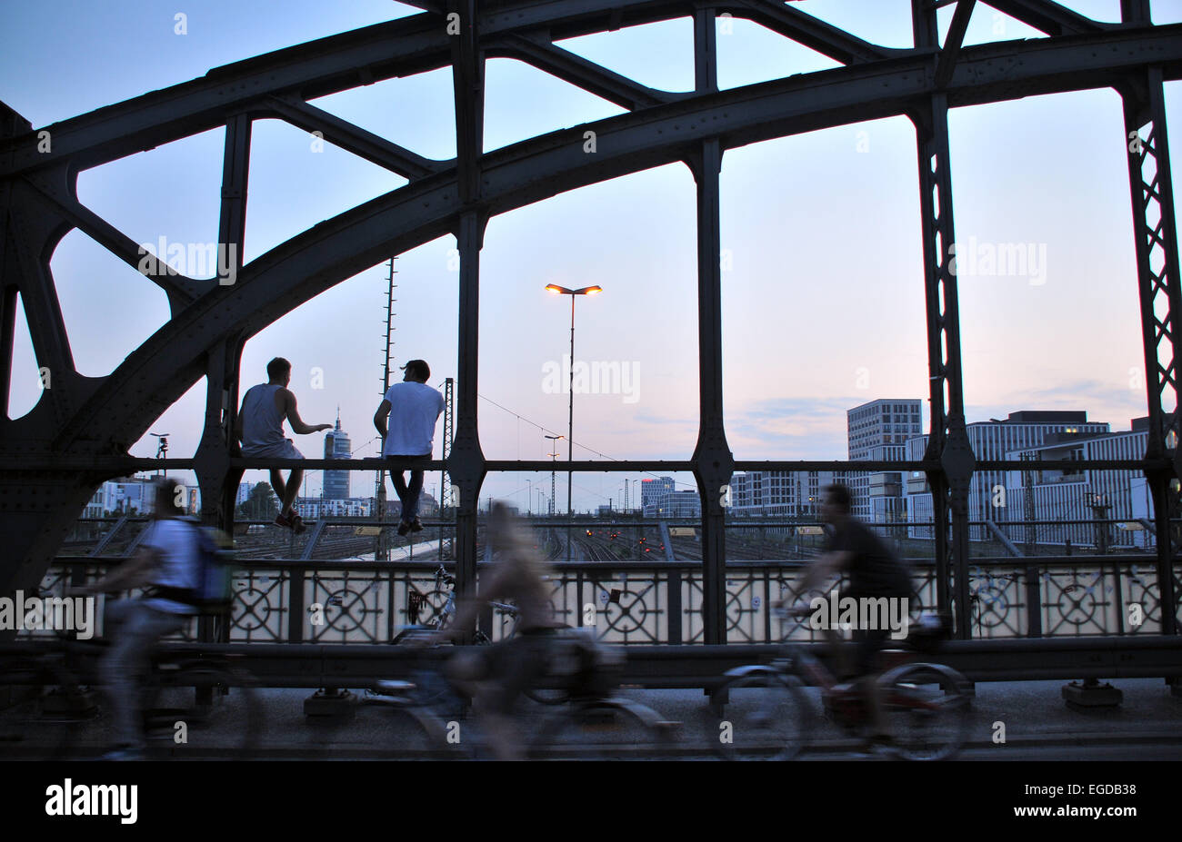 Evening on the Hacker bridge, Munich, Bavaria, Germany Stock Photo - Alamy