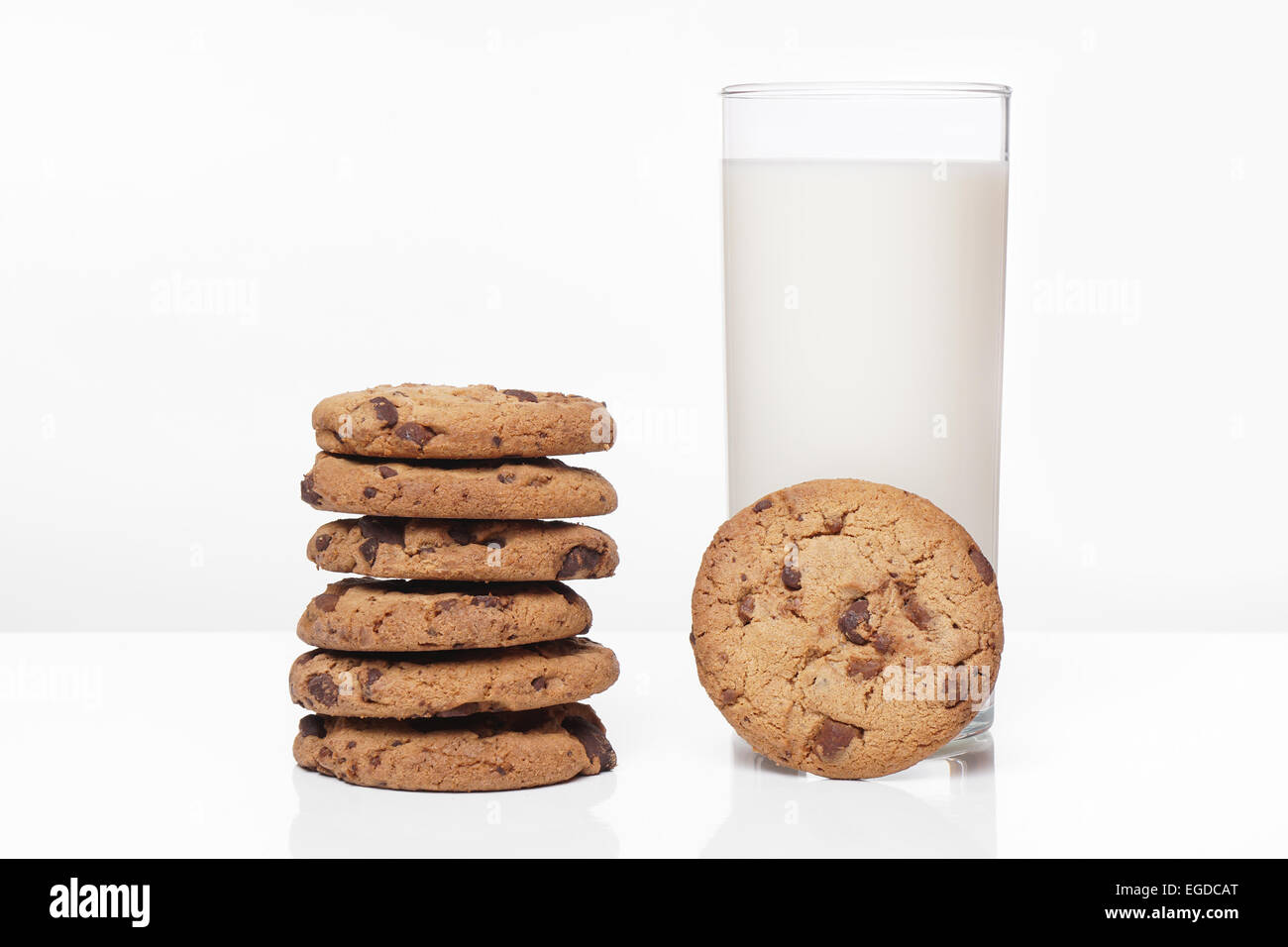 cookies and milk Stock Photo - Alamy